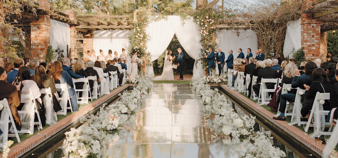 From Food to Flowers, The Story of How a Couple Pulled Off a Stunning ...